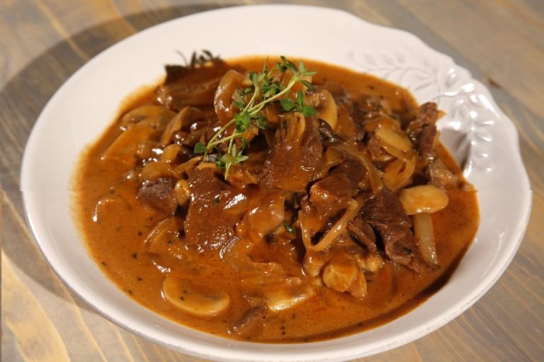 DANA EMENSE TARİFİ, NASIL YAPILIR? | İsviçre Yemekleri, Marine Edilmiş ...