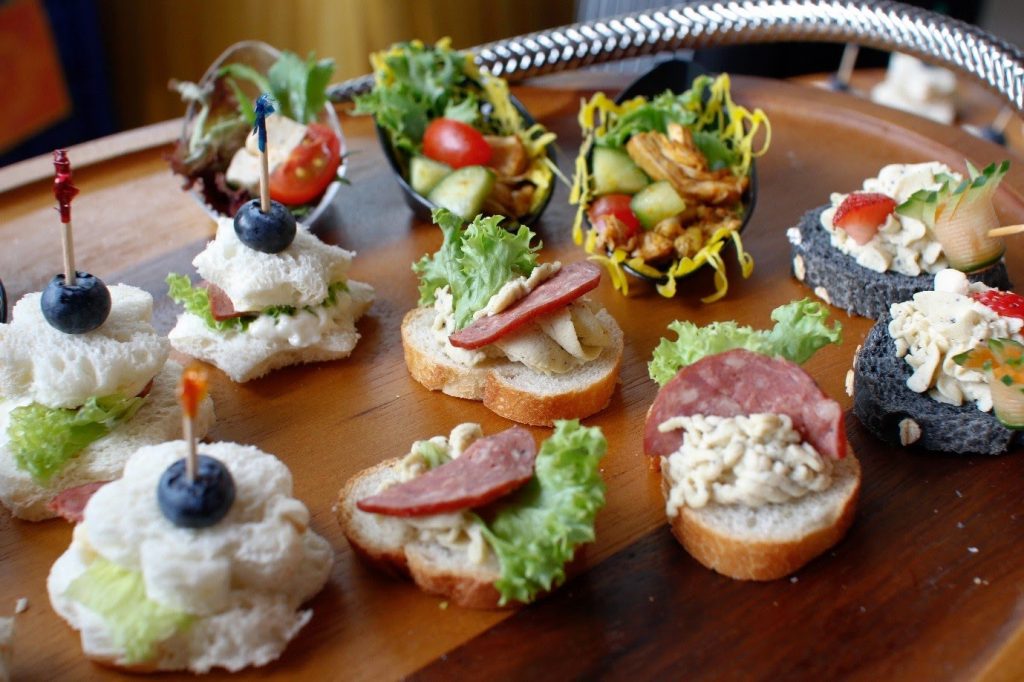 YILBAŞINDA İKRAM EDİLEBİLECEK APERATİFLER | Okumadan Geçme | Gastromanya